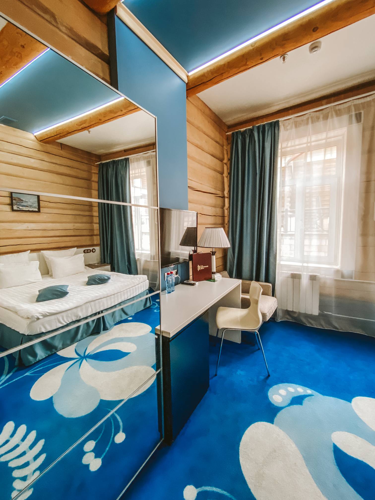 Hotel Kupechesky Dvor official website of Irkutsk